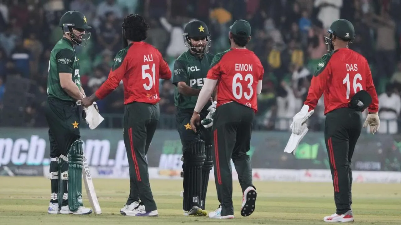 PAK vs BAN 1st ODI Toss Report: Bangladesh Choose To Bowl First Against ...