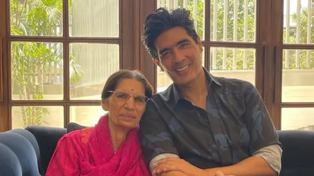 Manish Malhotra’s Mother Sudarshan Malhotra Passes Away; Designer Pays ...
