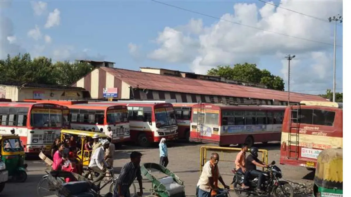 Meerut News: Traffic Diversion Implemented On Garh Road Amid ...