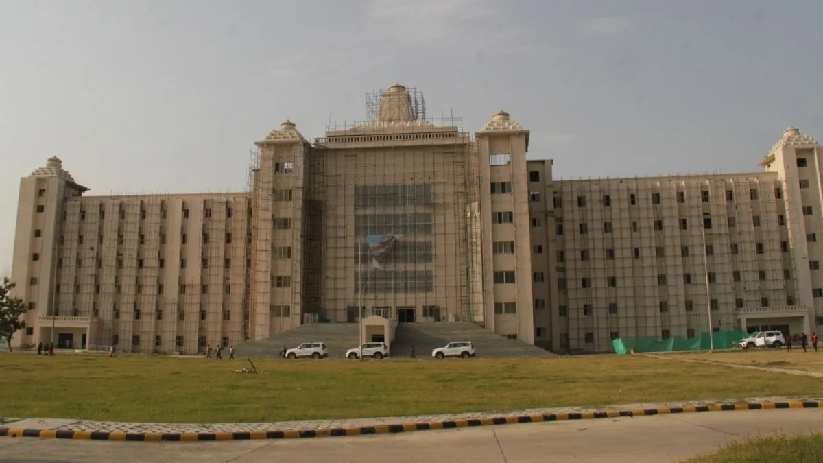 Ayush University Pathology Lab to Offer Affordable Testing Services