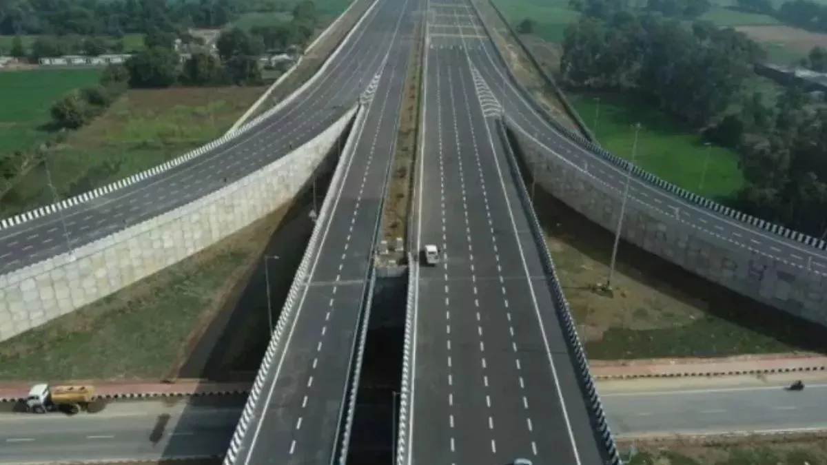 NHAI Begins Repairs On Delhi-Gurugram Expressway Amid Rising Safety ...