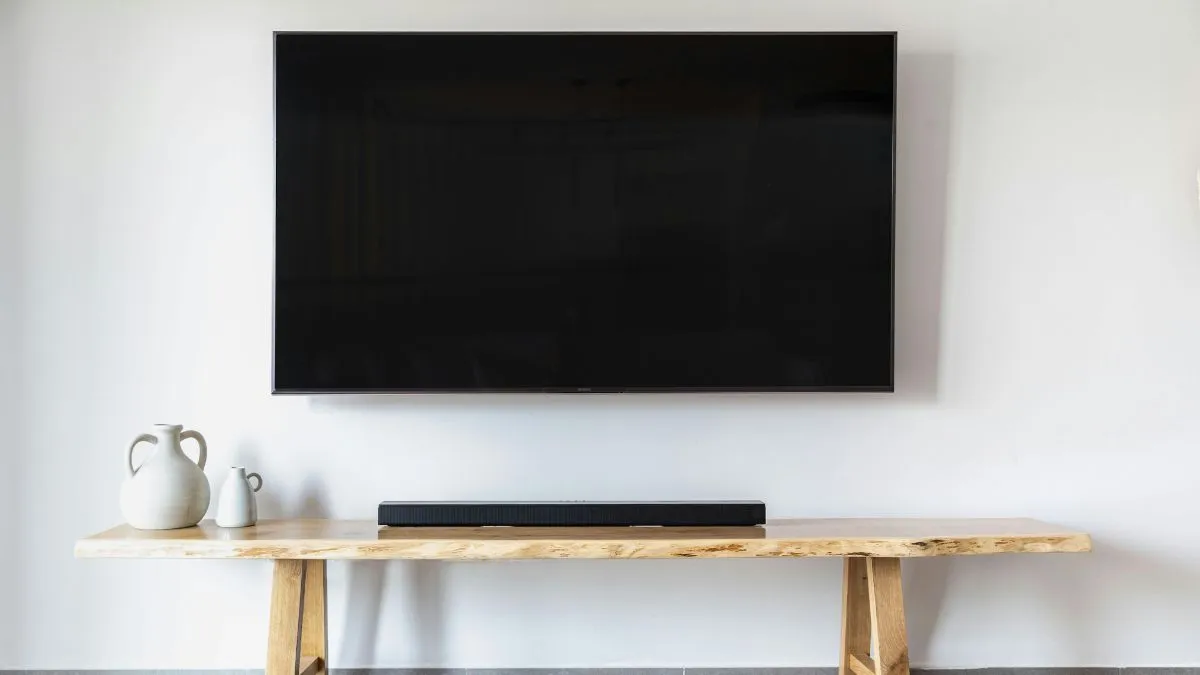 Ronni hawk boobs great communication and was able to set up