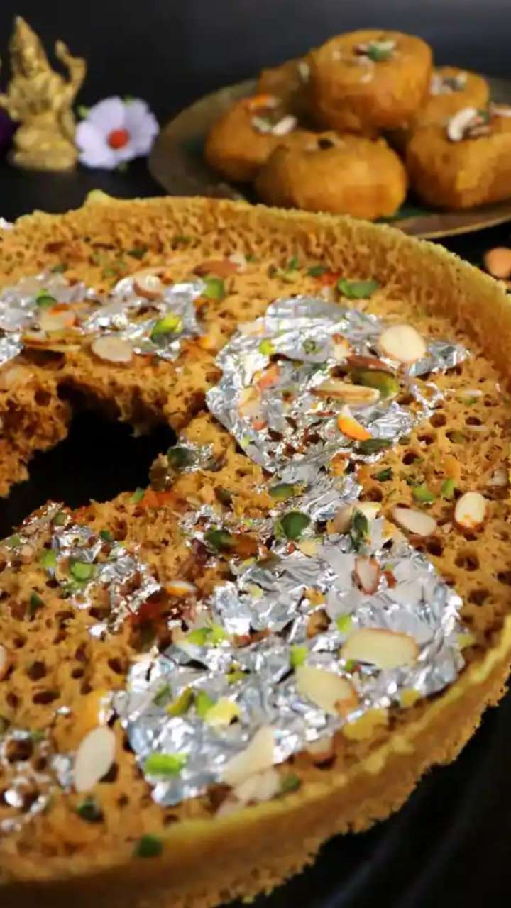 9 Types Of Ghevar Popular In India For Rakshabandhan 2024