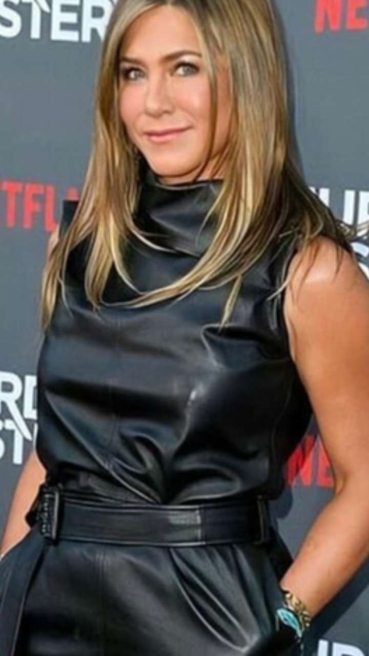 Jennifer Anistons Best Looks For A Date Night 1187