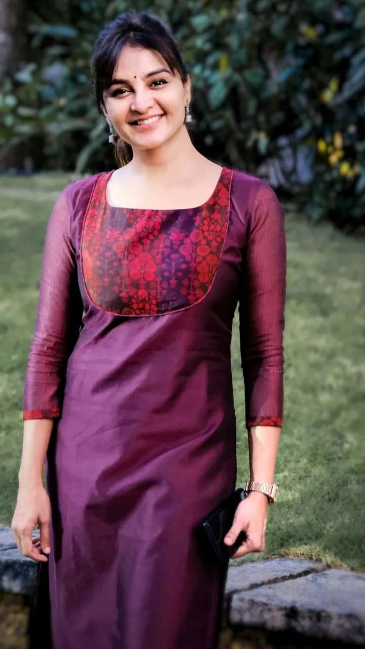 5 Simple & Pretty Suit Sets By Manju Warrier For Every Occasion