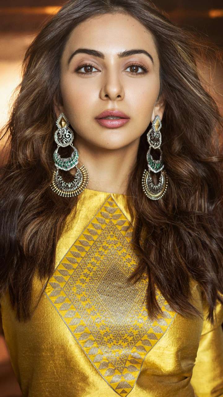 6 Statement Earrings By Rakul Preet Singh For Young Girls