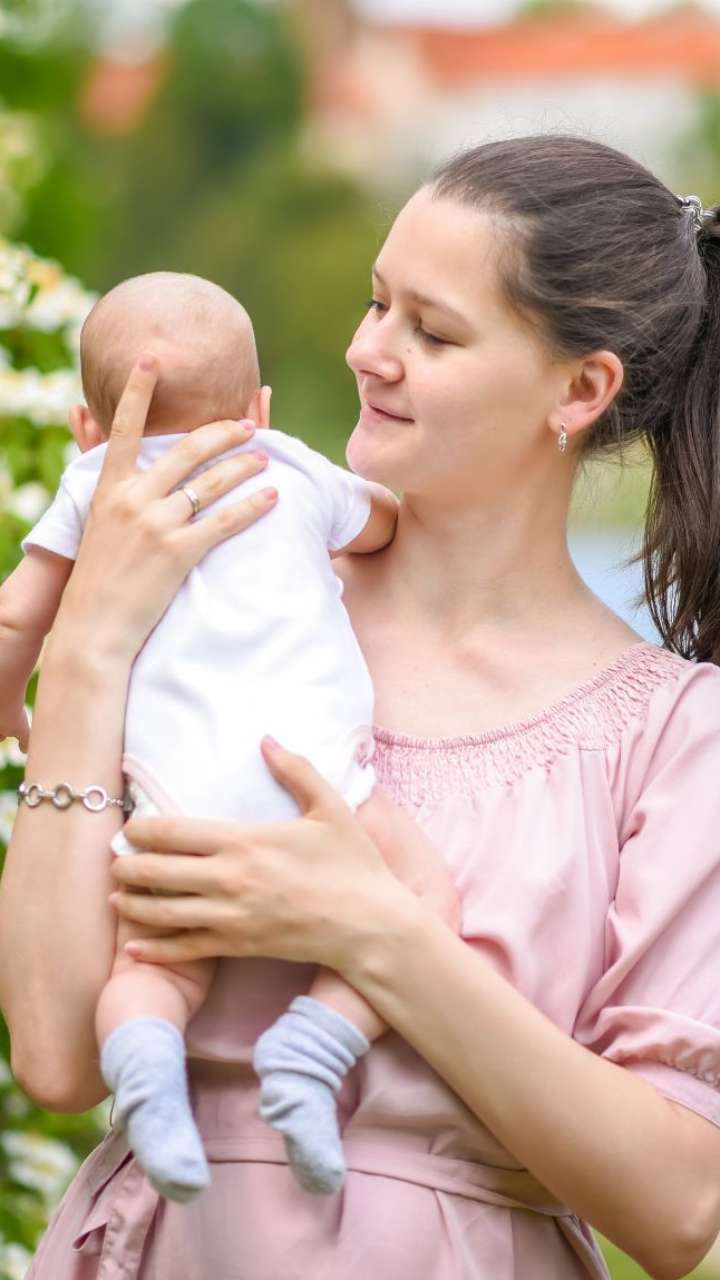 5 Tips To Protect Your Infant From Season's Changing Weather