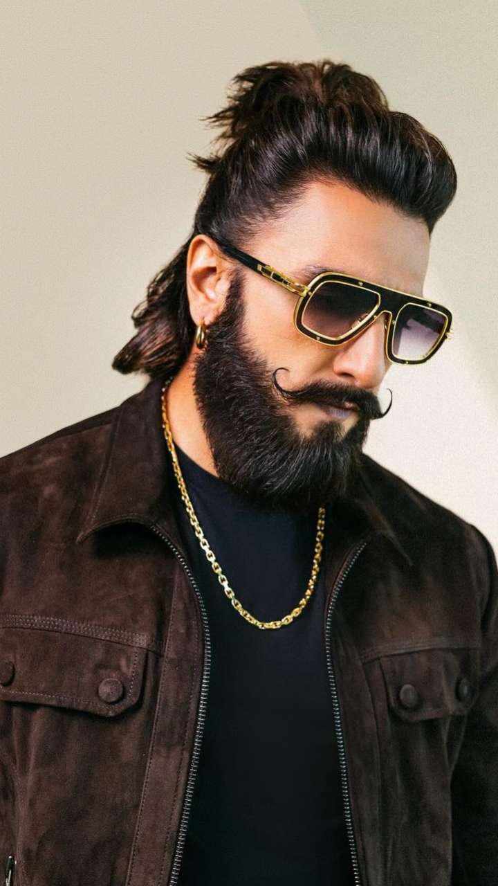 Ranveer To Vicky: 7 B-Town Celebs Setting Beard Goals!