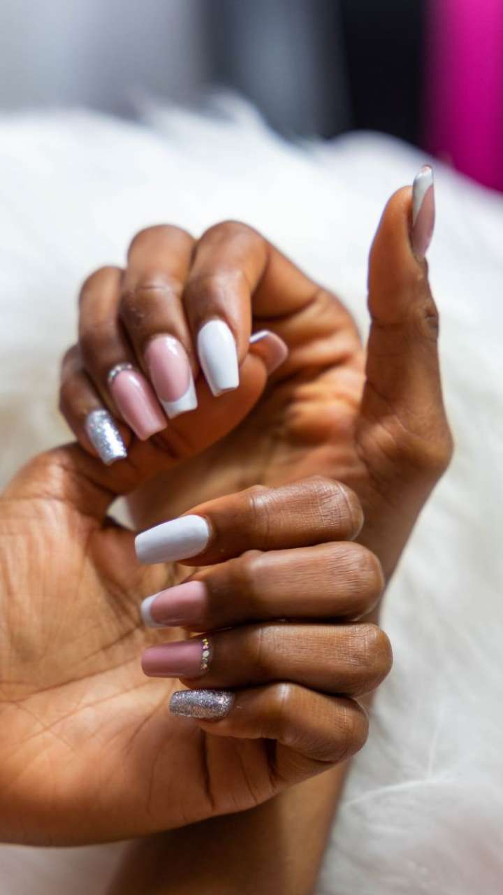 Dazzling Nail Art Designs For Roka Ceremony!