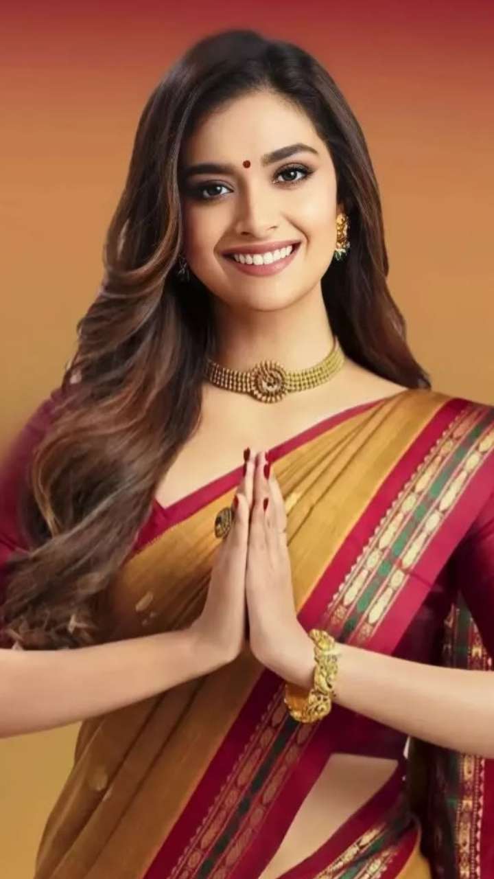 5 Ethnic Looks By Keerthy Suresh For Kite Flying On Makar Sankranti