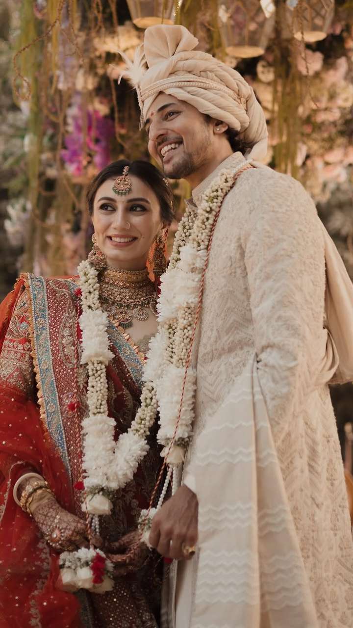 Know About Indian Singer Darshan Raval's Wife Dharal Surelia!