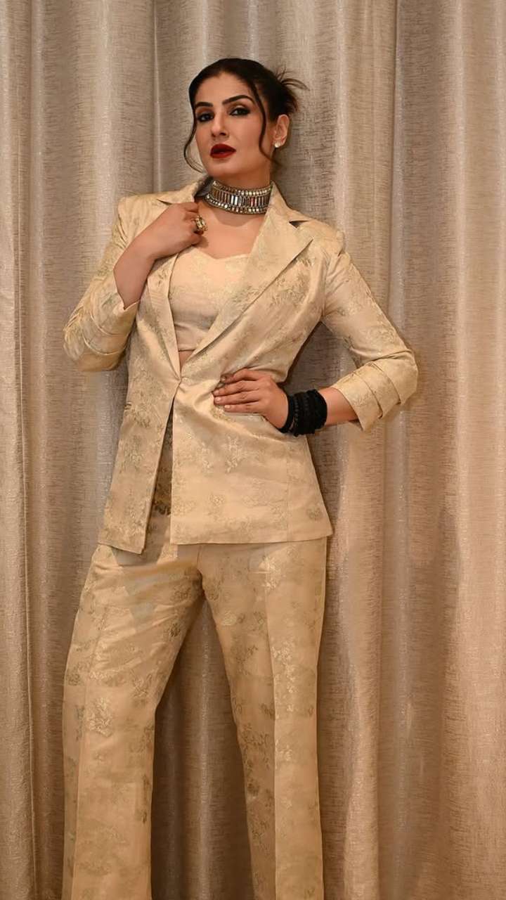 Raveena Tandon Inspired Simple Hairdos For Fashion Forward Women!