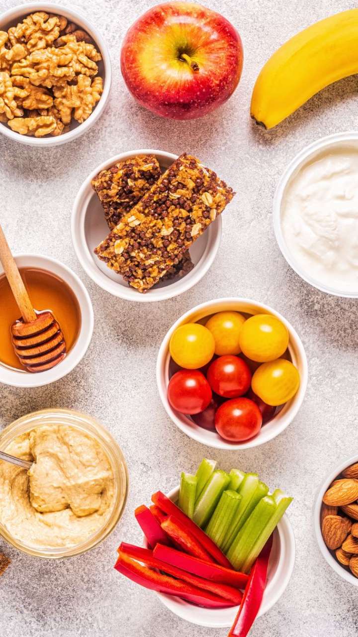 Office Desk Delights: 7 Foods To Fuel You For A Productive Day