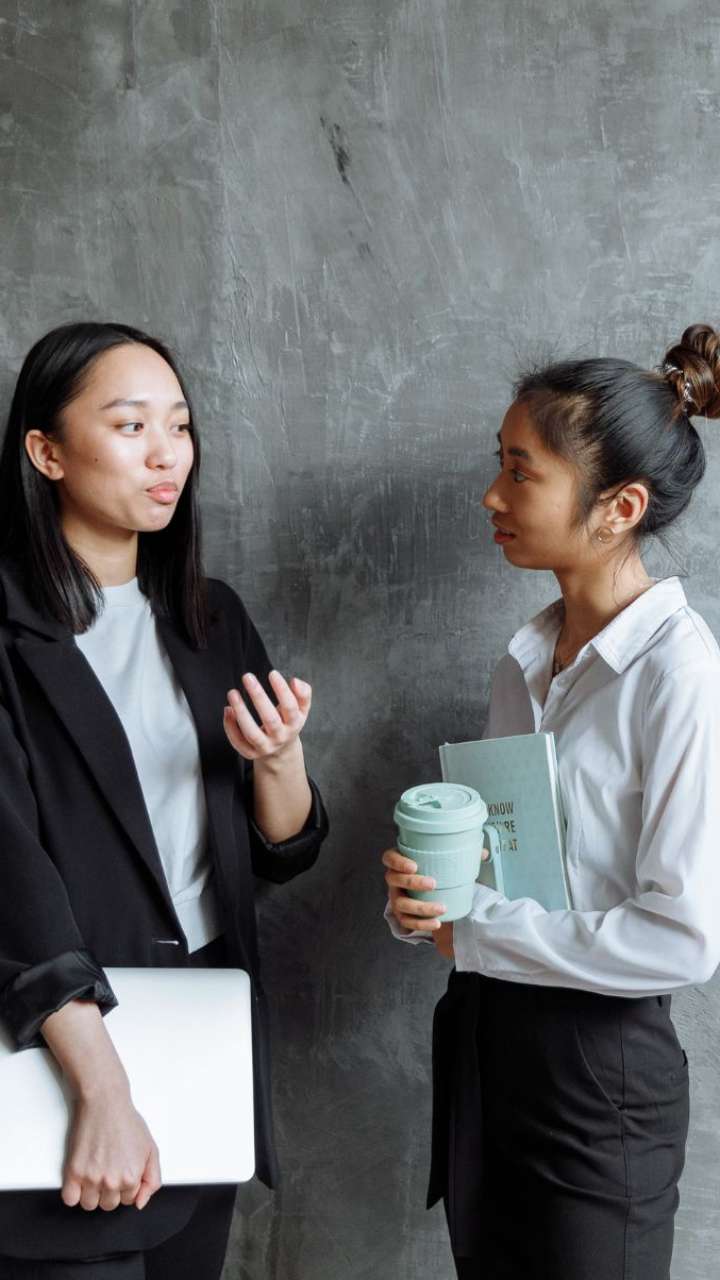 Before You Share: The Dos And Don'ts Of Discussing Salary With Colleagues