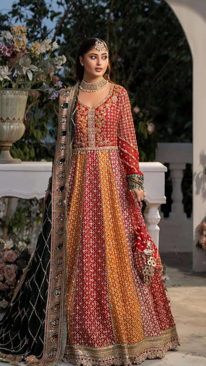 Sajal Aly's 7 Beautiful Suit Sets To Slay On Every Occasion