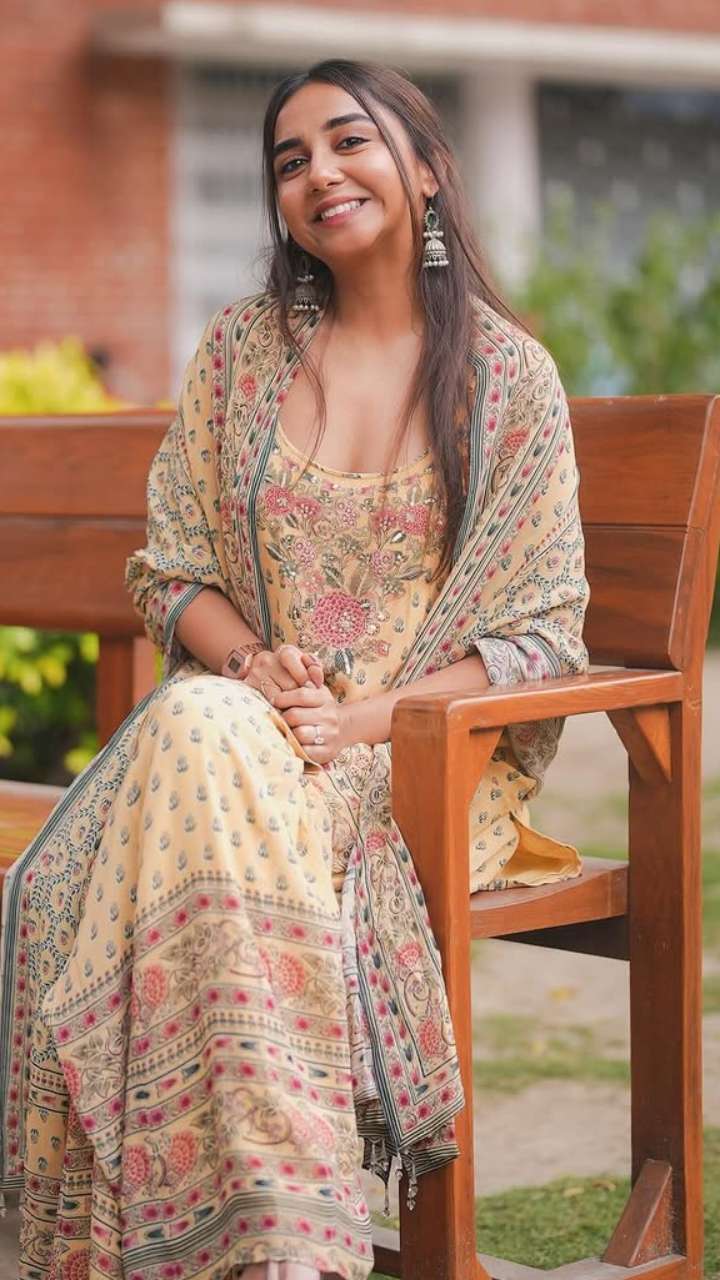 Prajakta Koli Aka Mostly Sane’s Impressive Networth, Education And More! Prajakta Koli Aka Mostly Sane’s Impressive Networth, Education And More!