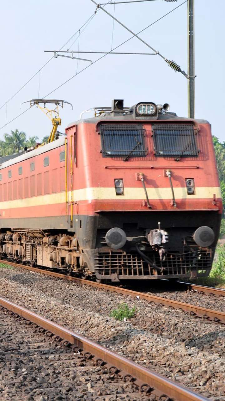 Did You Know: Why Trains Run Faster At Night?