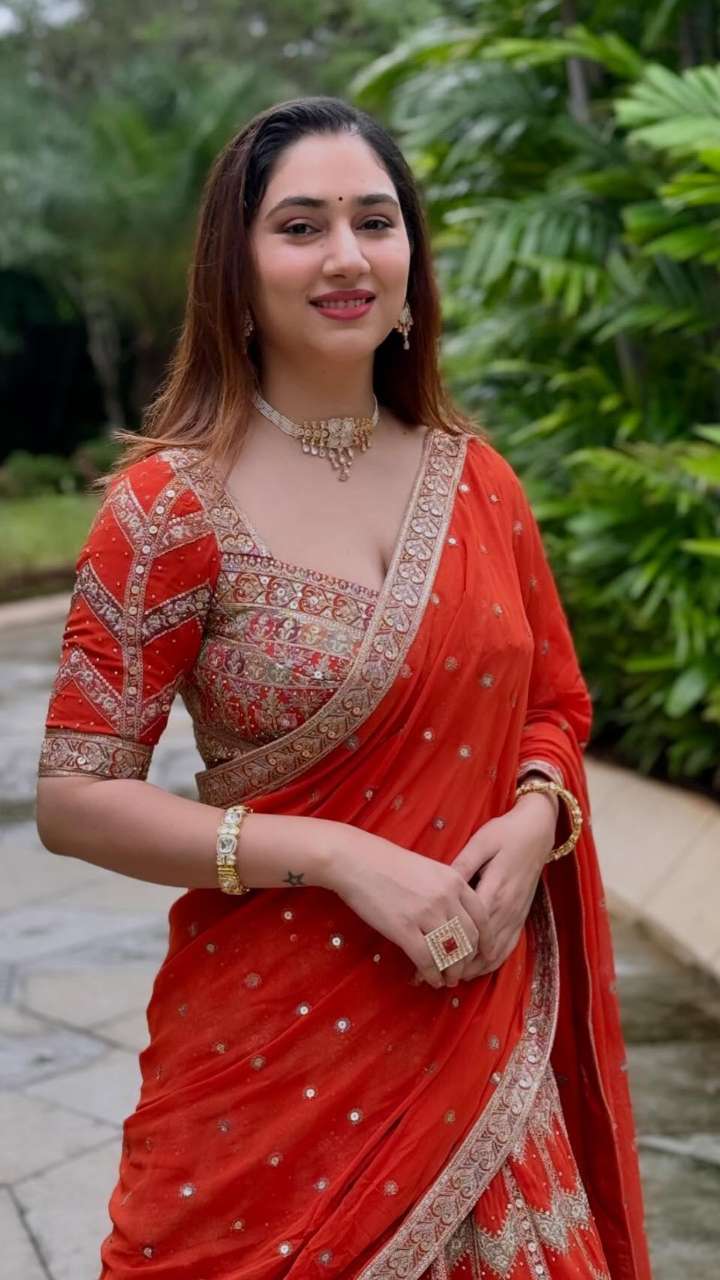 Disha Parmar's 9 Vibrant Blouse Designs For Vat Savitri 2025!
