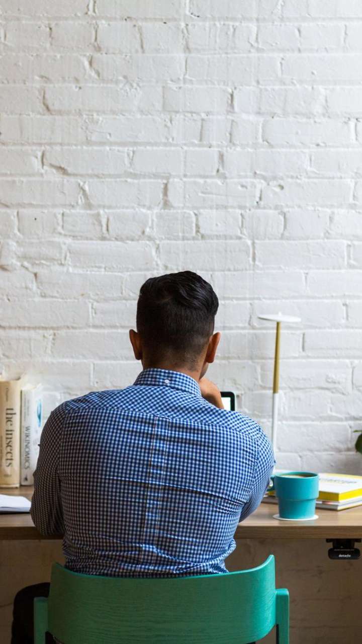 Exercises You Can Do In Office Chair To Stay Fit