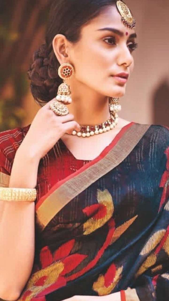 Sana Makbul Slays The Saree Game