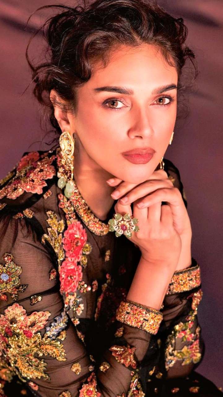 Aditi Rao Hydari Inspired Trendy Hairstyles | Easy Hairstyles ...