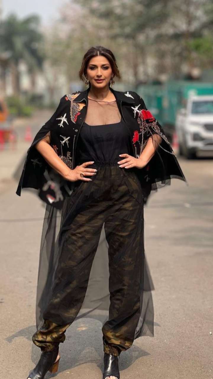 Sonali Bendre Fitness And Diet Plan | Weight loss Tips | Anti Aging