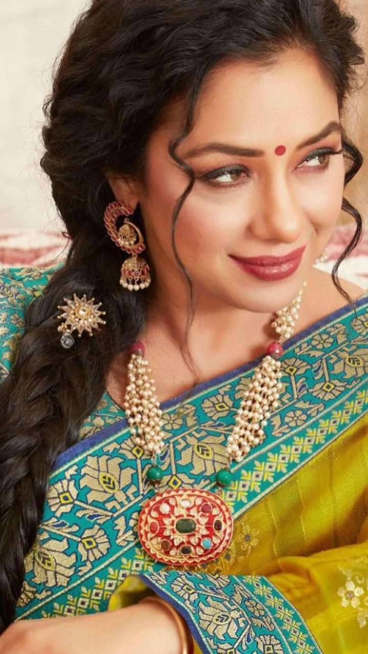 Rupali Ganguly Trendy Hairstyles For Wedding| Trendy Hairstyles