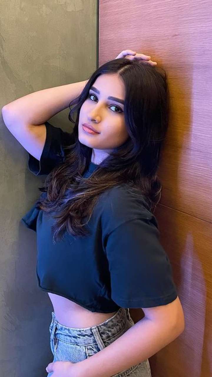 Rasha Thadani Inspired Stylish College Outfit