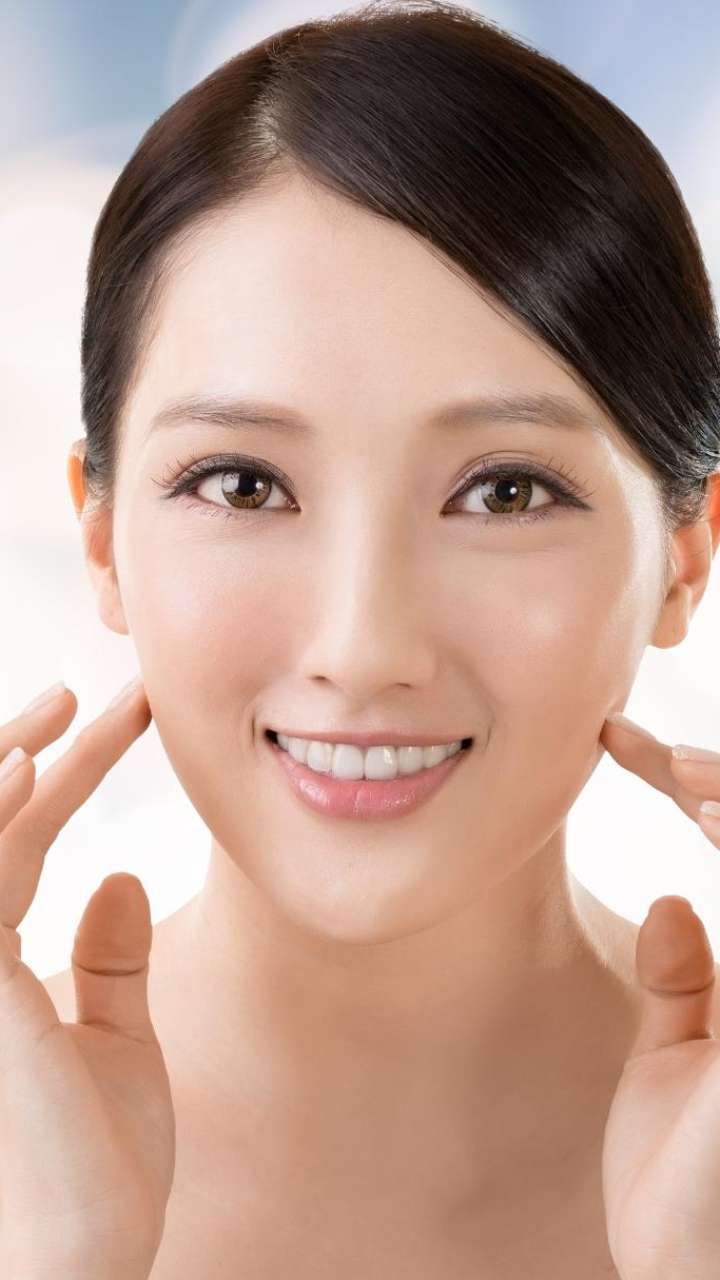 Top 5 K-Beauty Ingredients For Glass Skin