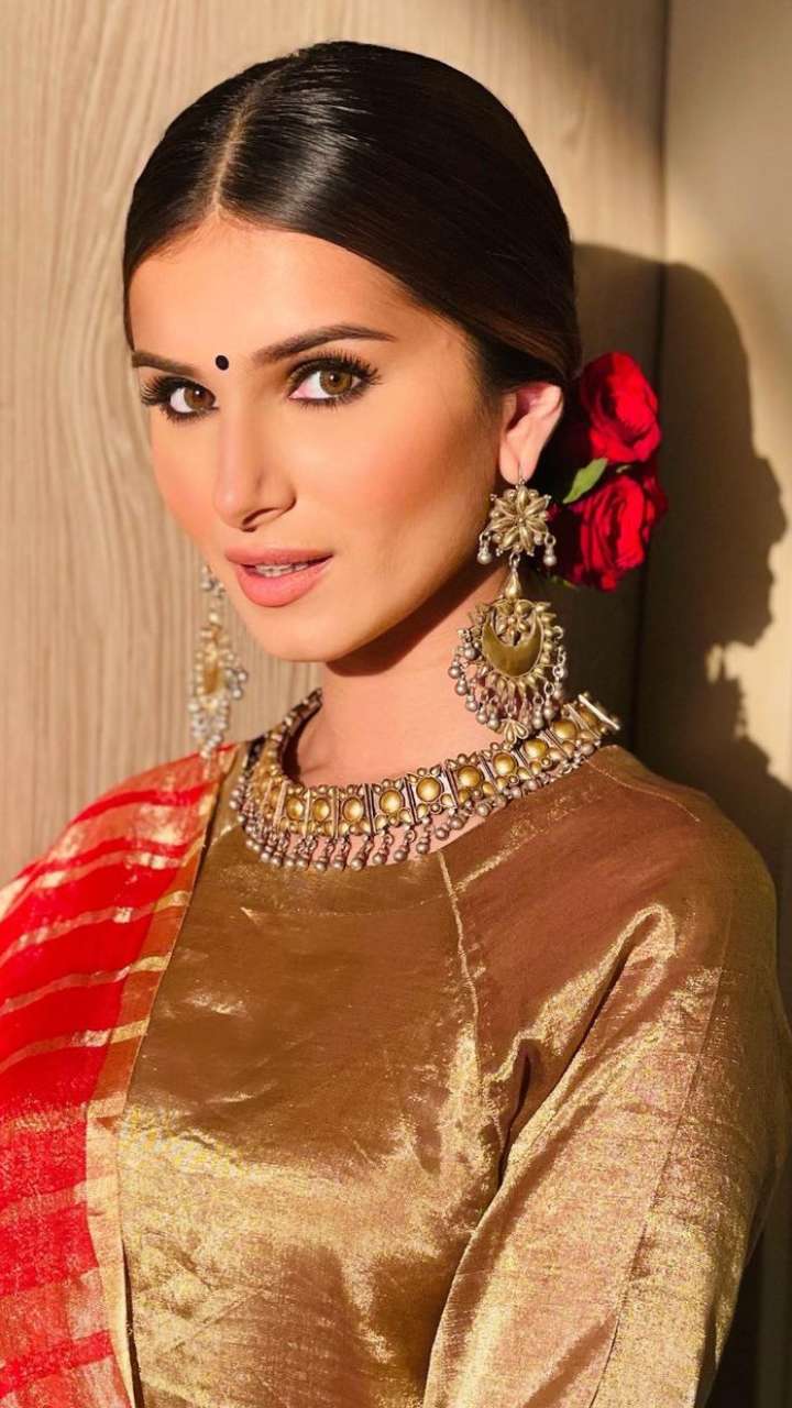 Tara Sutaria's Statement Earring Collection For Ethnic Outfits