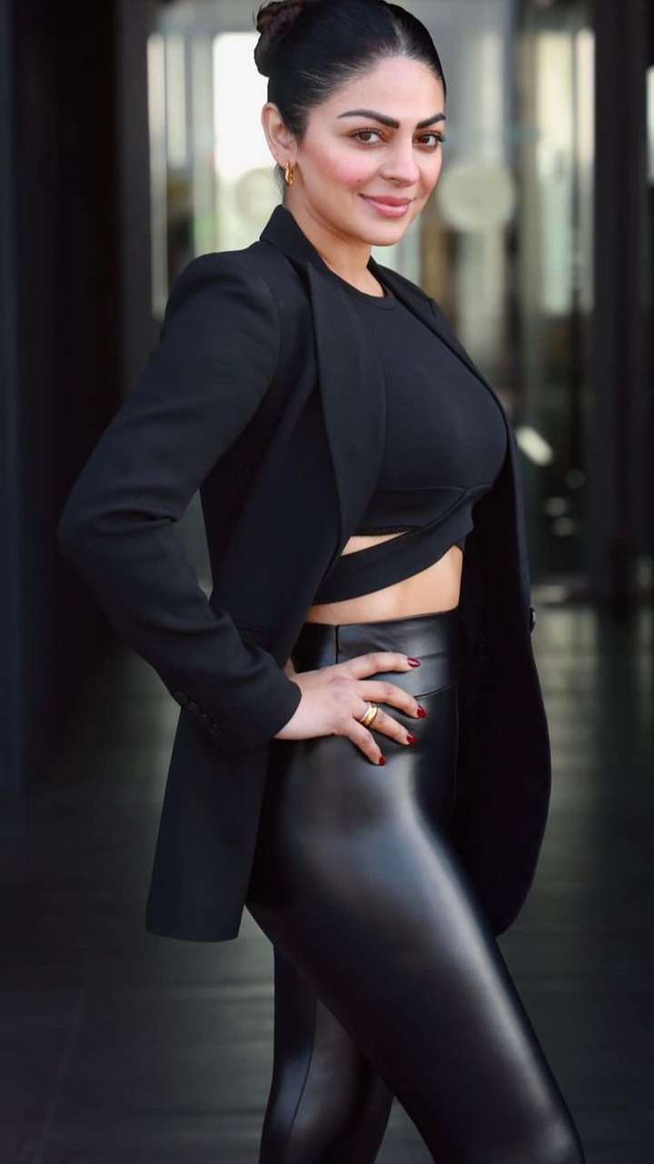 Neeru Bajwa Fitness Routine And Diet Plan For Weight Loss