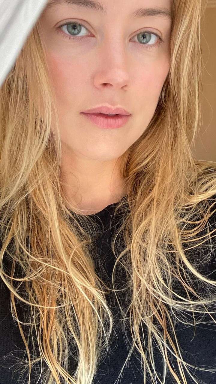 Amber Bright's Instagram, Twitter & Facebook on IDCrawl