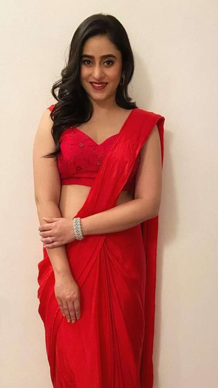 5 Sassy Blouse Designs By Ridhima Gosh For Karwa Chauth