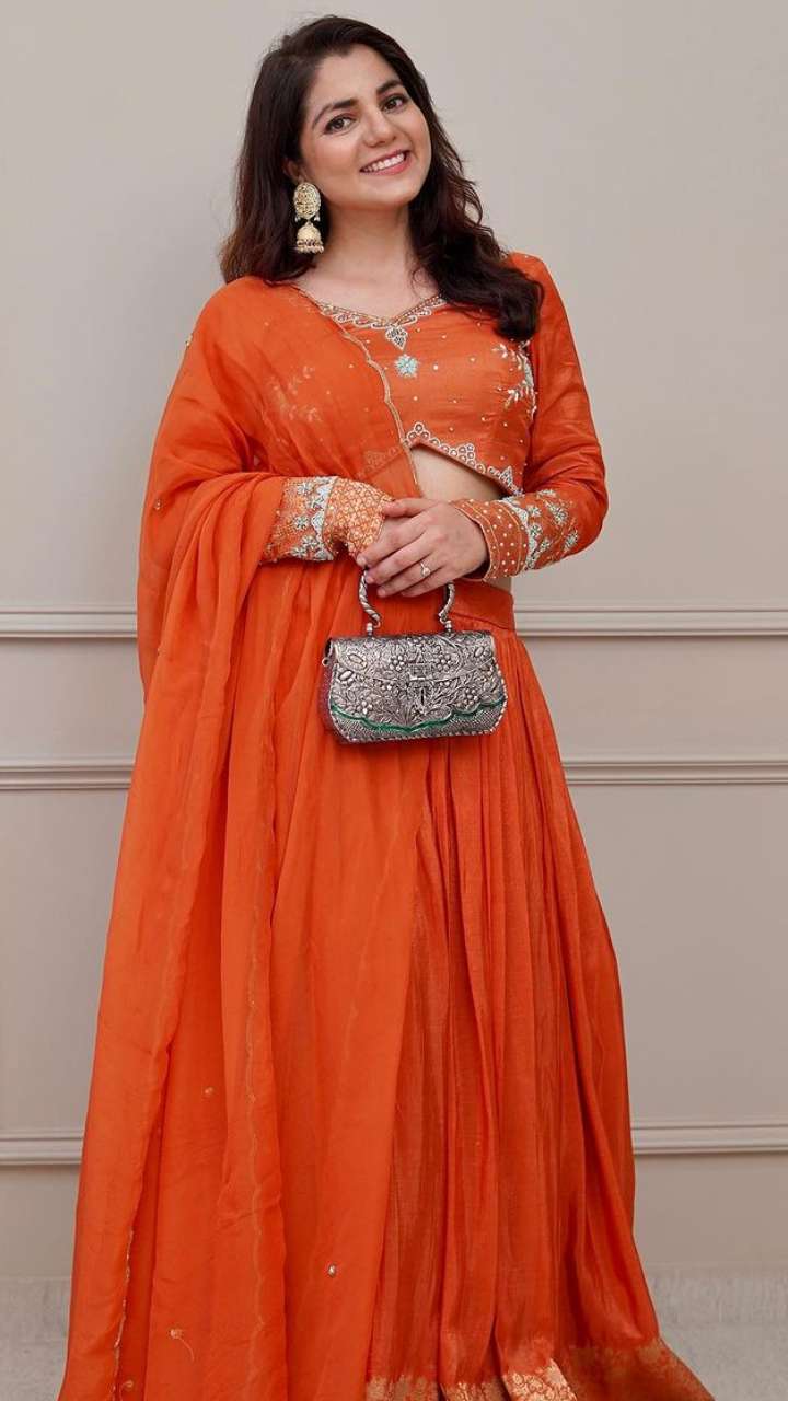 Neha Bagga Inspired 5 Stunning Ethnic Wear For Festive Season
