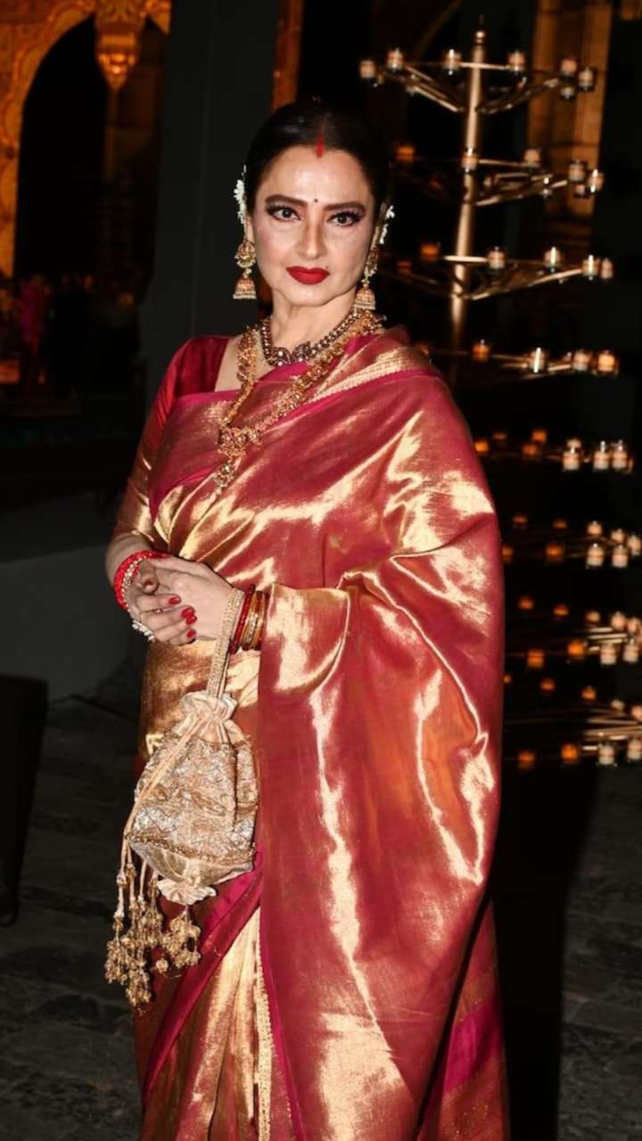 Top 6 Must-Have Sarees In Your Wardrobe