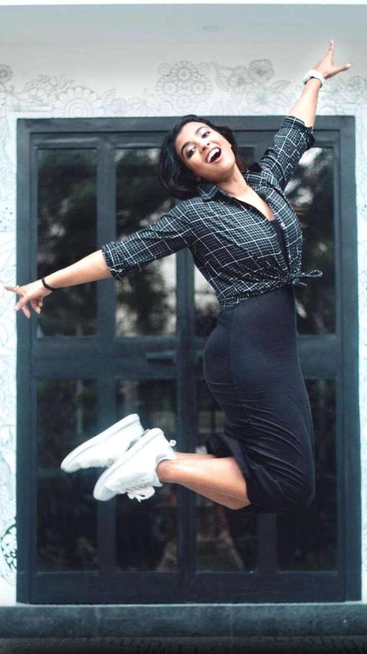 South Indian Actress Aishwarya Rajesh Stunning Casual Looks