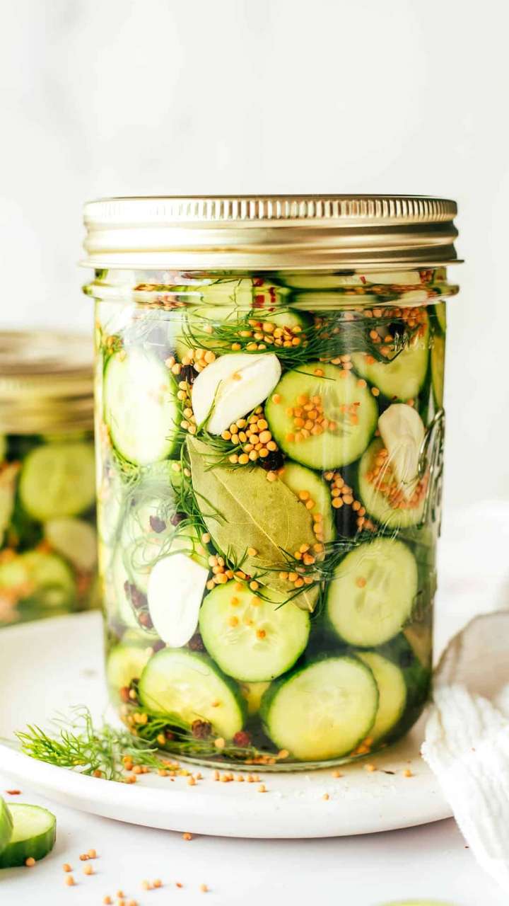 Top 6 Pickles Elevating Winter Flavours In Your Diet