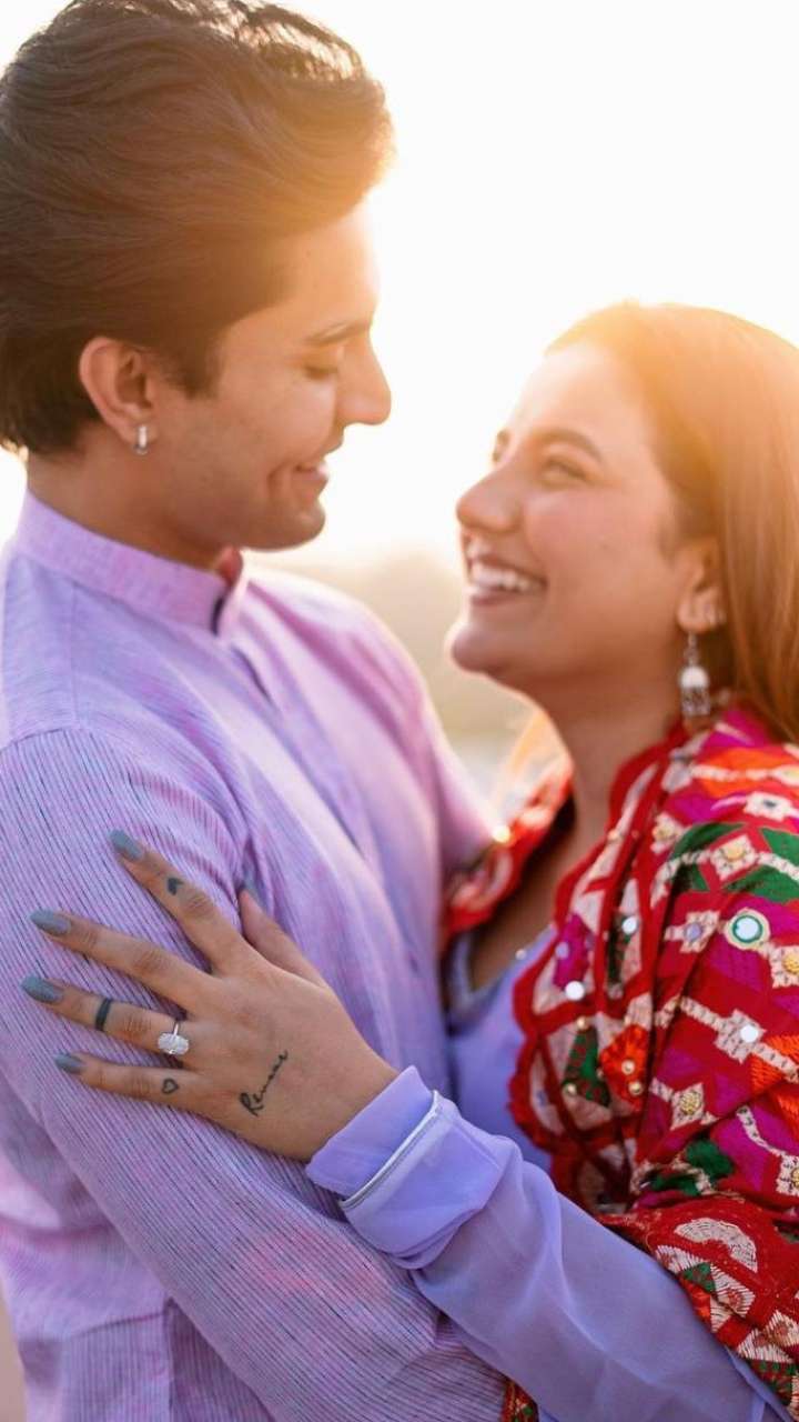 Mrunal Panchal Aka Mrunu Adorable Pics With Anirudh Sharma