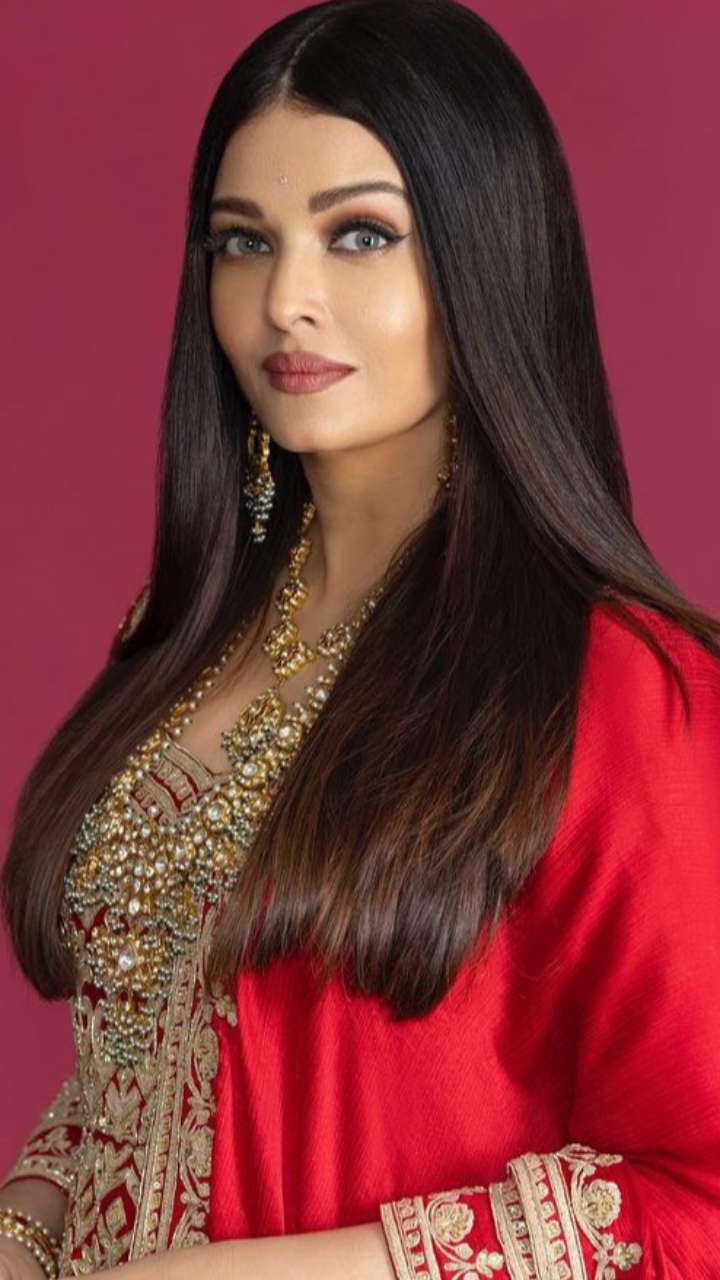 5 Best Lip shades From Aishwarya Rai Bachchan's Vanity