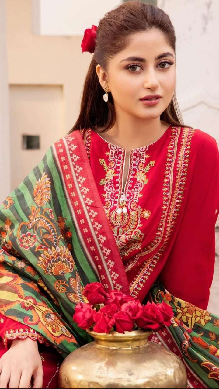 5 Gorgeous Pakistani Suits By Sajal Ali For Eid Looks