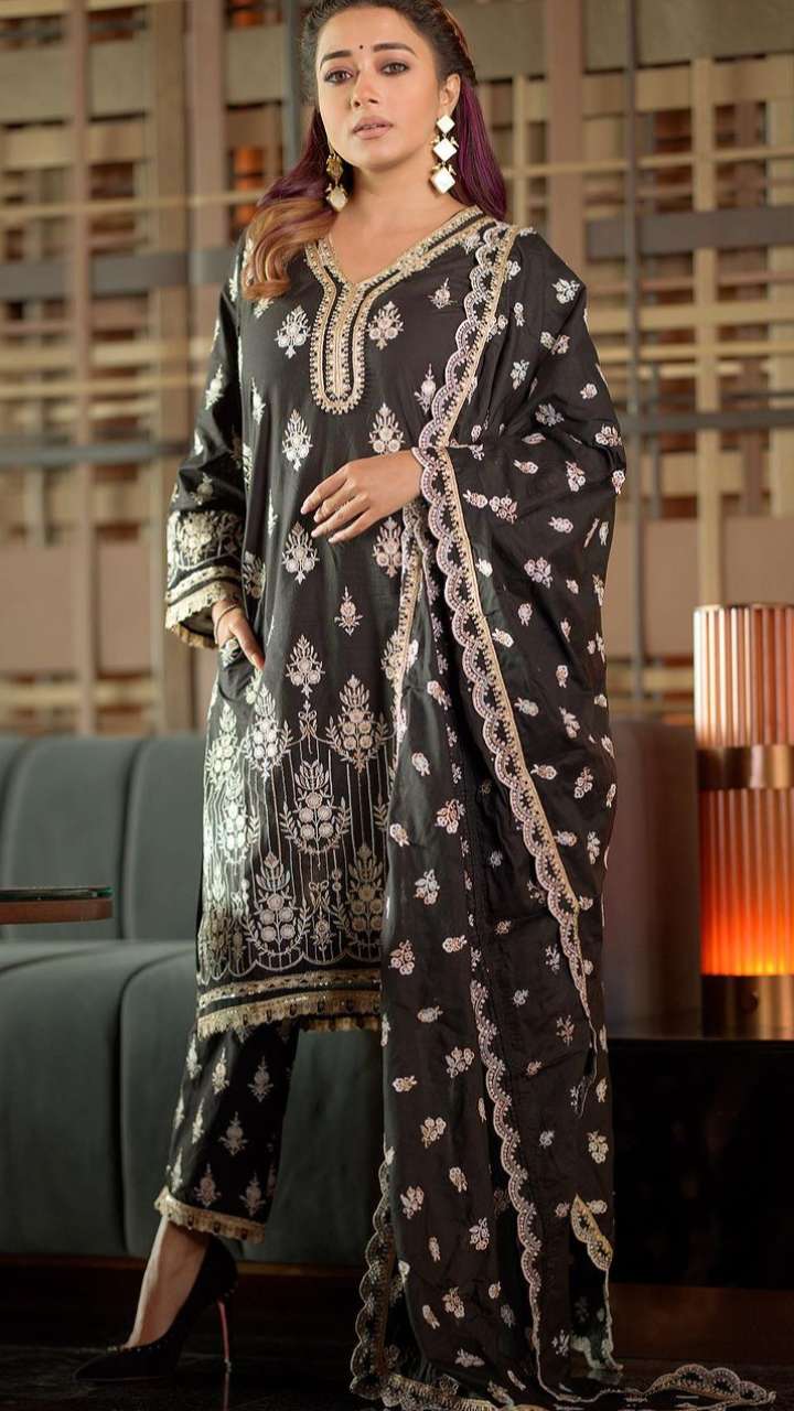5 Vibrant Suits Approved By Tina Datta For Summer Season