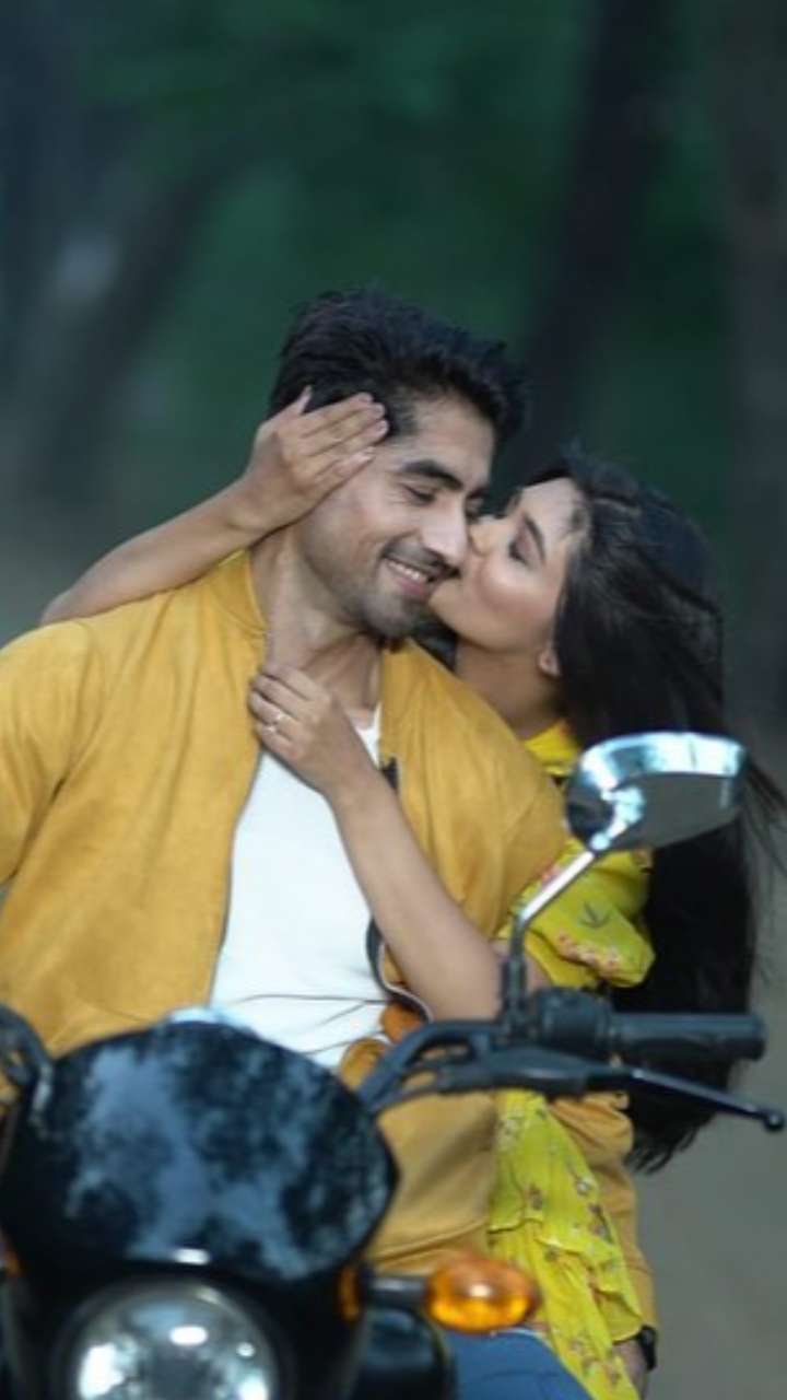 Yeh Rishta Kya Kehlata Hai Jodi Abhimanyu and Akshara Lovely Moments