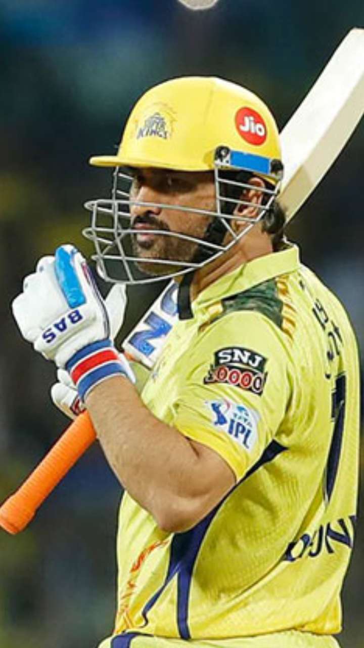 Players Who Hit Fastest 200 Sixes In IPL Matches