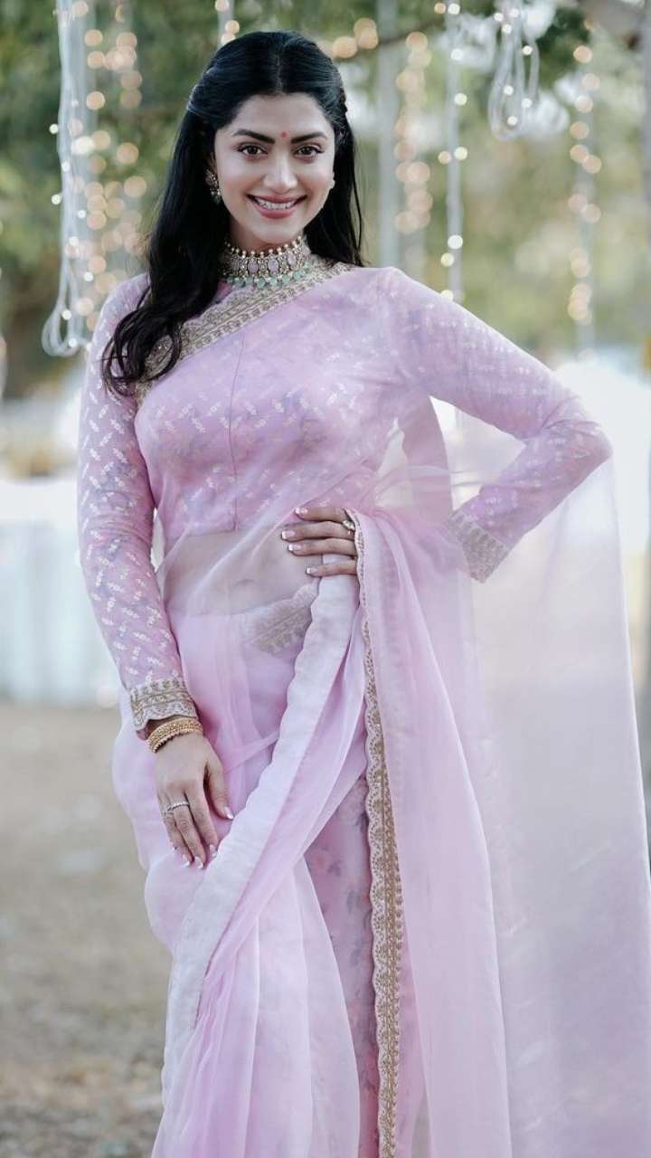 5 Classic Saree Blouses By Mamta Mohandas To Slay