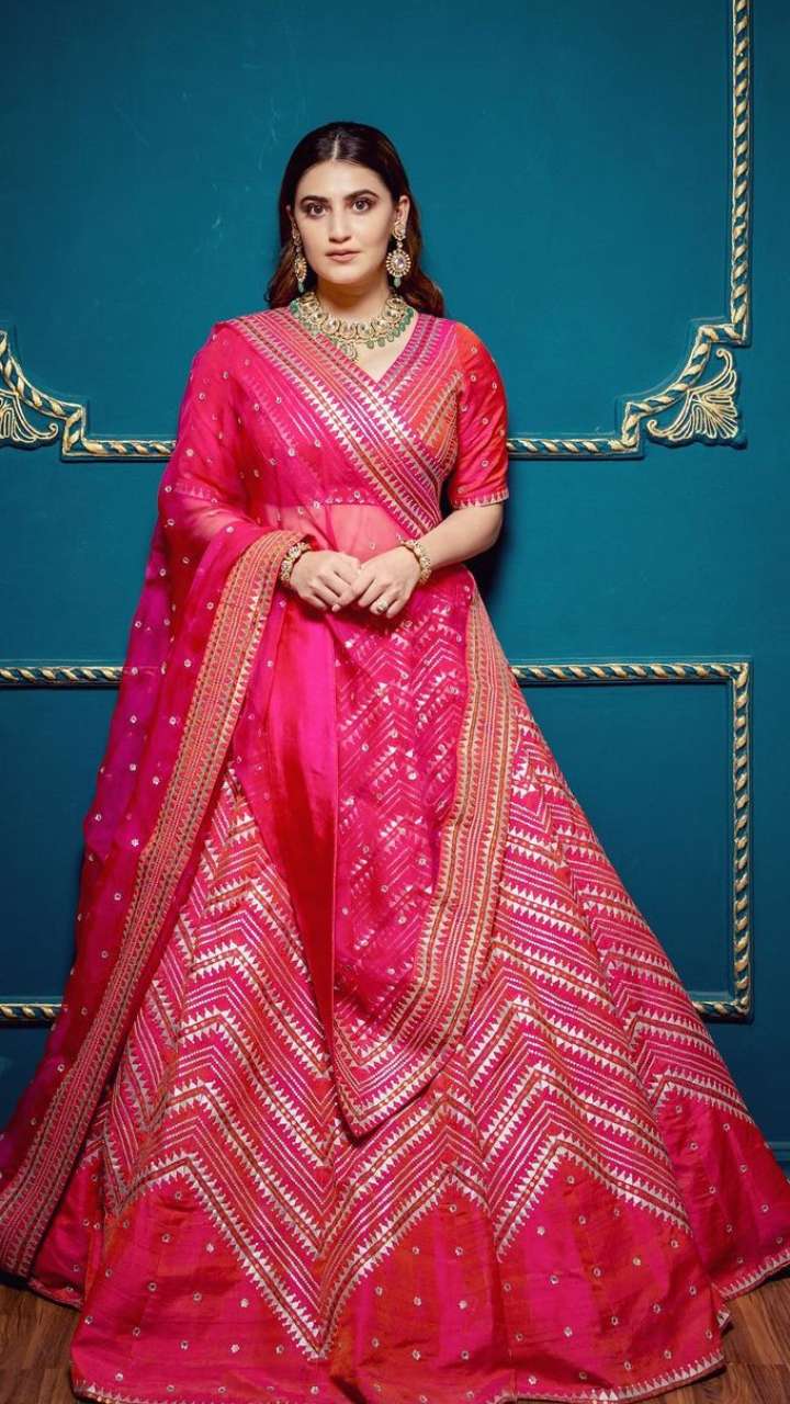 6 Dazzling Lehengas By Shivaleeka Oberoi For Sangeet Night