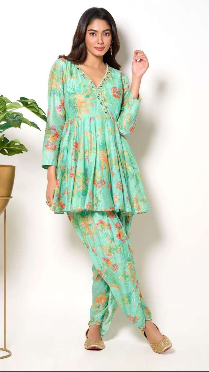 6 Vibrant Comfy Suit Sets From Sana Makbul’s Closet For Monsoon