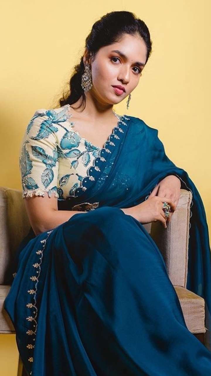 5 Simple Yet Gorgeous Saree Blouse Designs By Sunaina To Slay