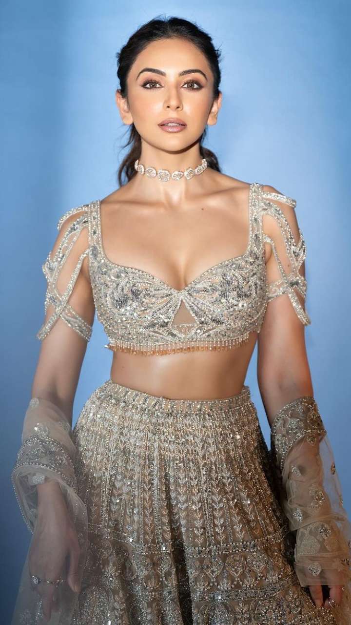 Iram Hussain - Journalist Profile - Intelligent Relations