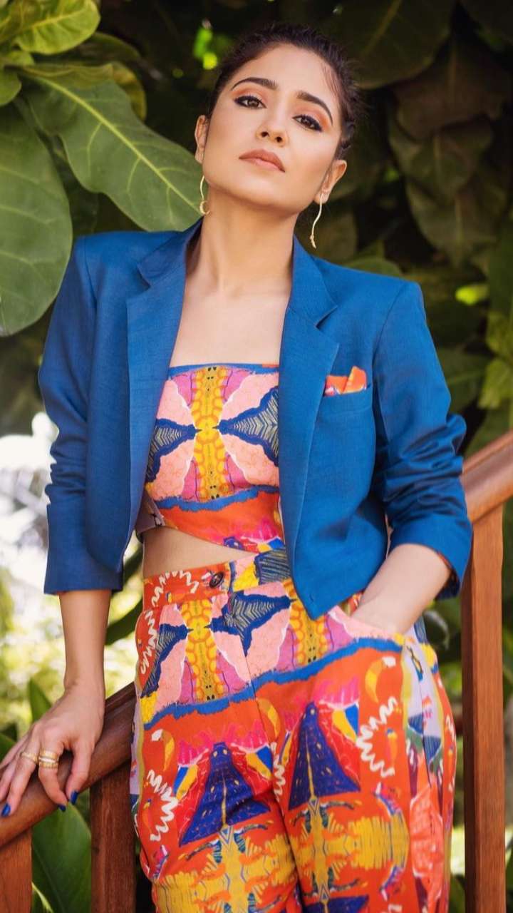 Iram Hussain - Journalist Profile - Intelligent Relations